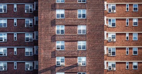 KİL ESASLI YAPI MALZEMELERİNİN ÇATI VE CEPHELERDE GEÇMİŞTEN GÜNÜMÜZE ...